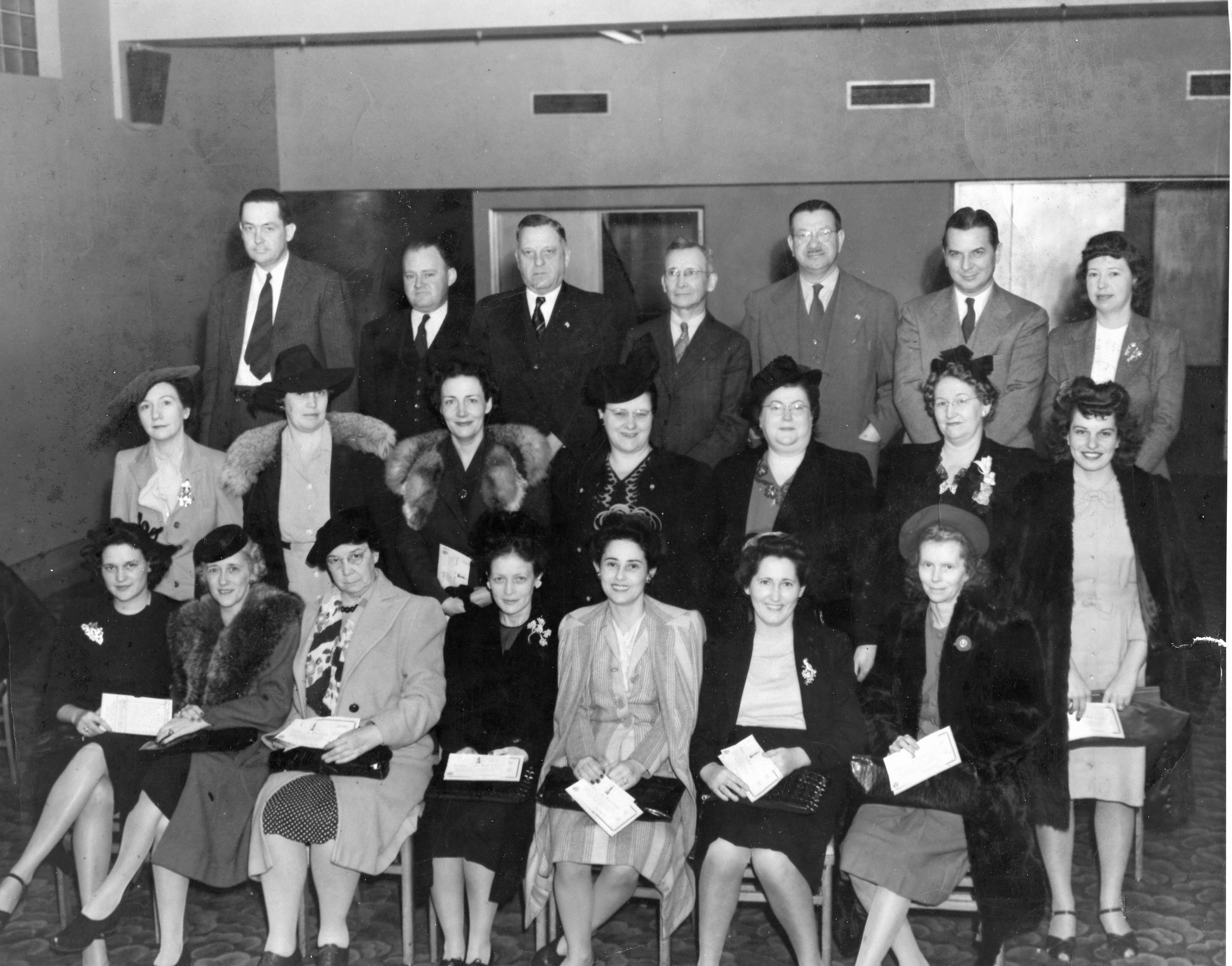 James and Harriet Blilie, 1940s